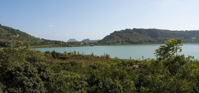 Lake Avernus - World Water Database